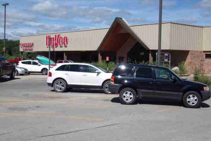 Hy-Vee Introduces the FoodHealth Score to Its Customers – Mix 107.3 KIOW